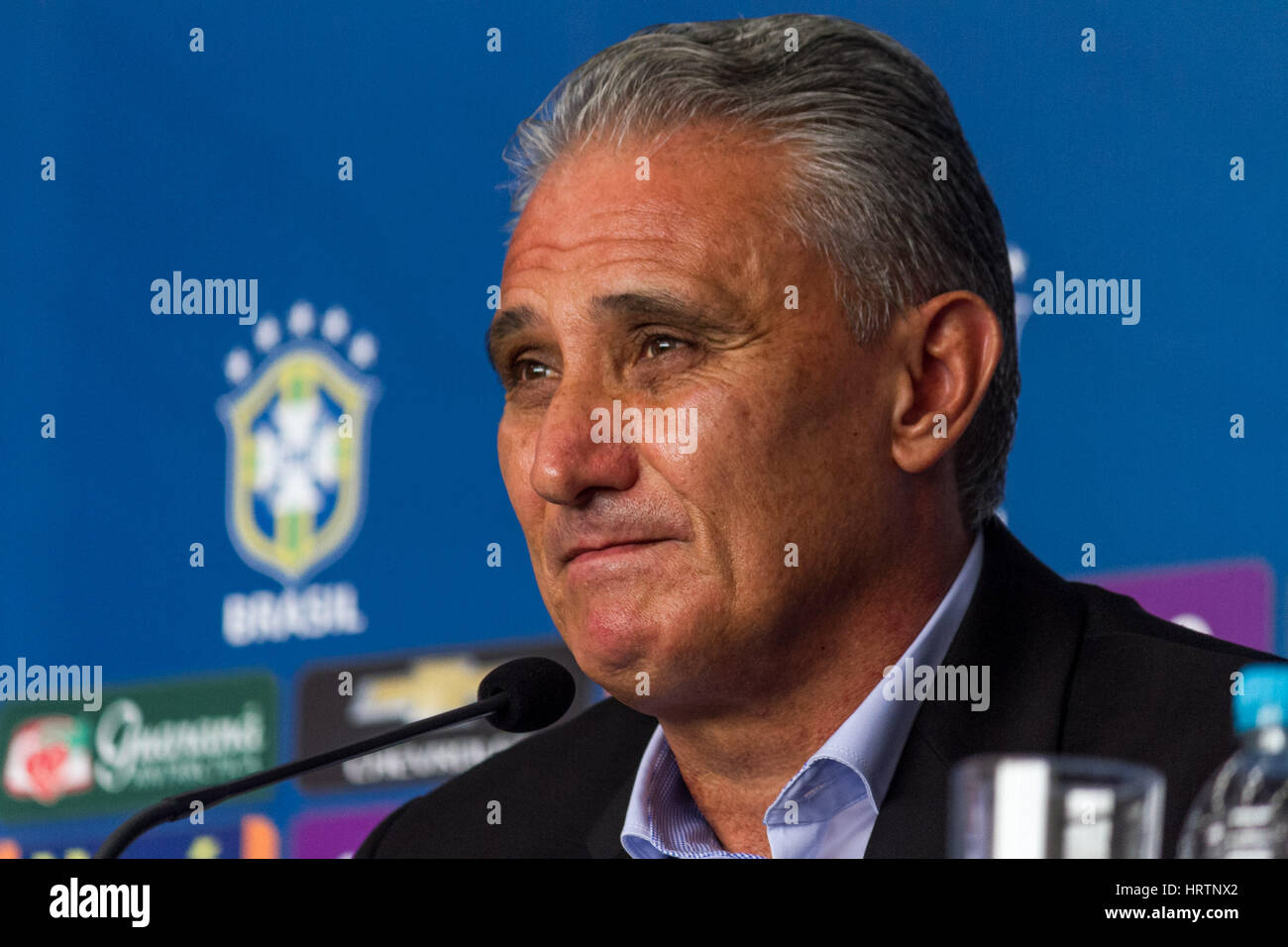 Brazil coach tite hi-res stock photography and images - Alamy