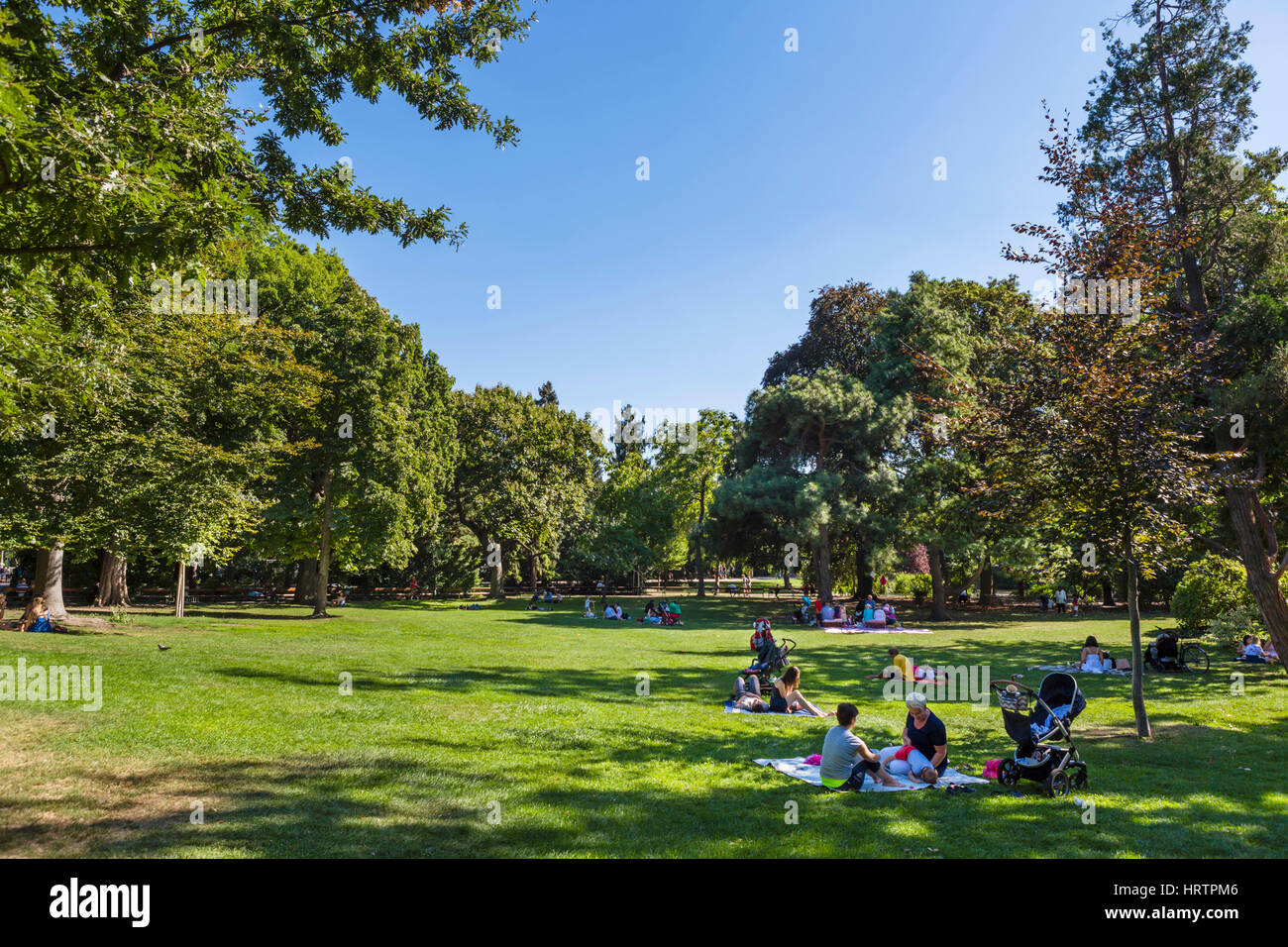 City park parks hi-res stock photography and images - Alamy