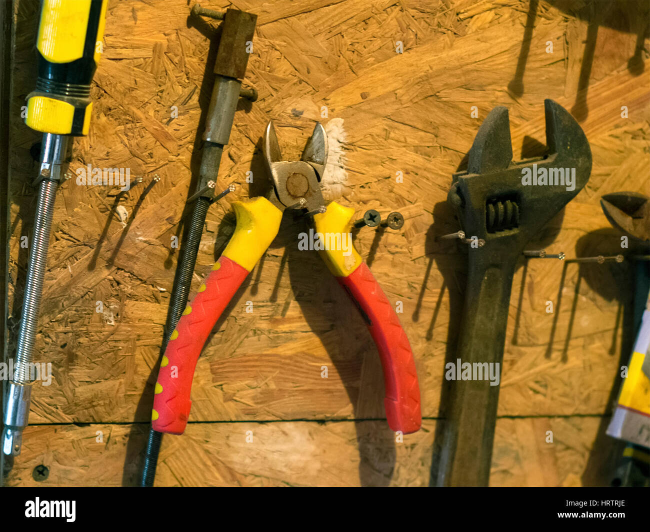 Hammer hanging tool shed hi-res stock photography and images - Alamy