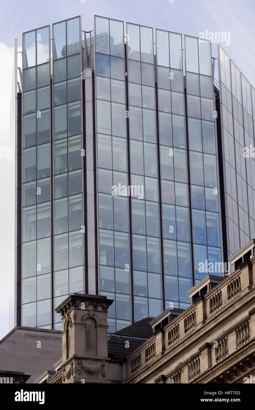 Solar control windows hi-res stock photography and images - Alamy