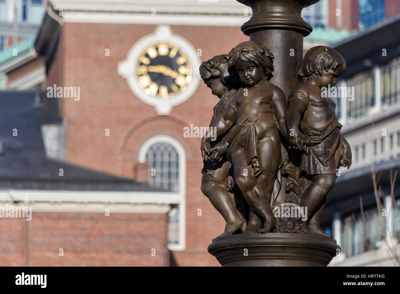 Boston fountain park hi-res stock photography and images - Alamy