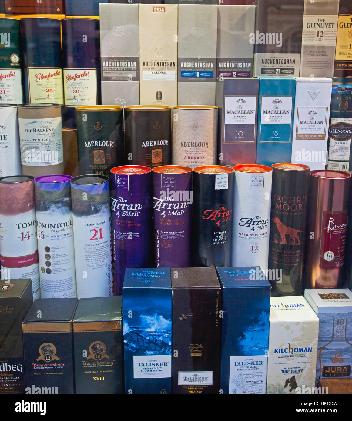 Scotch Whisky, selection of Scottish single Malt whiskies Stock Photo ...