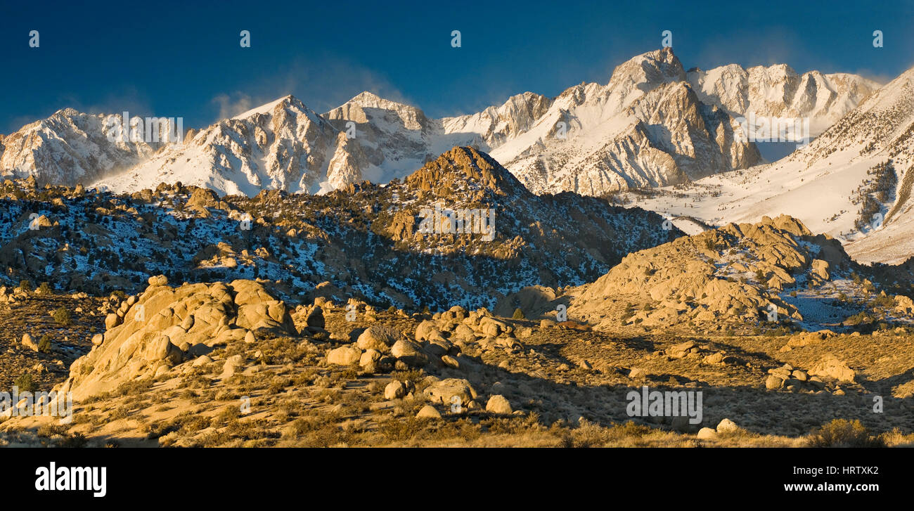 Mt humphreys in eastern sierra hi-res stock photography and images - Alamy