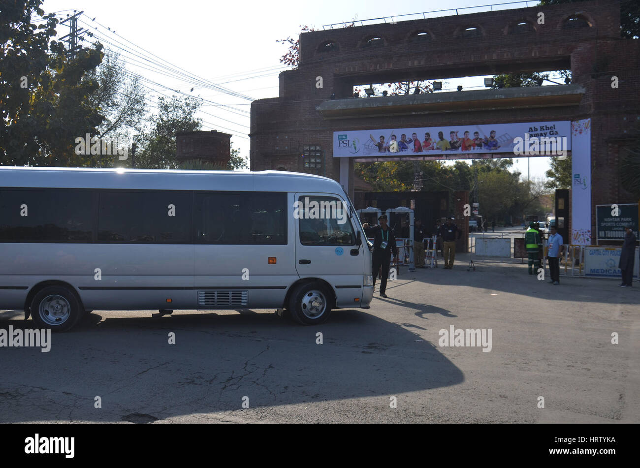 Lahore, Pakistan. 04th Mar, 2017. Pakistani technicians install ...
