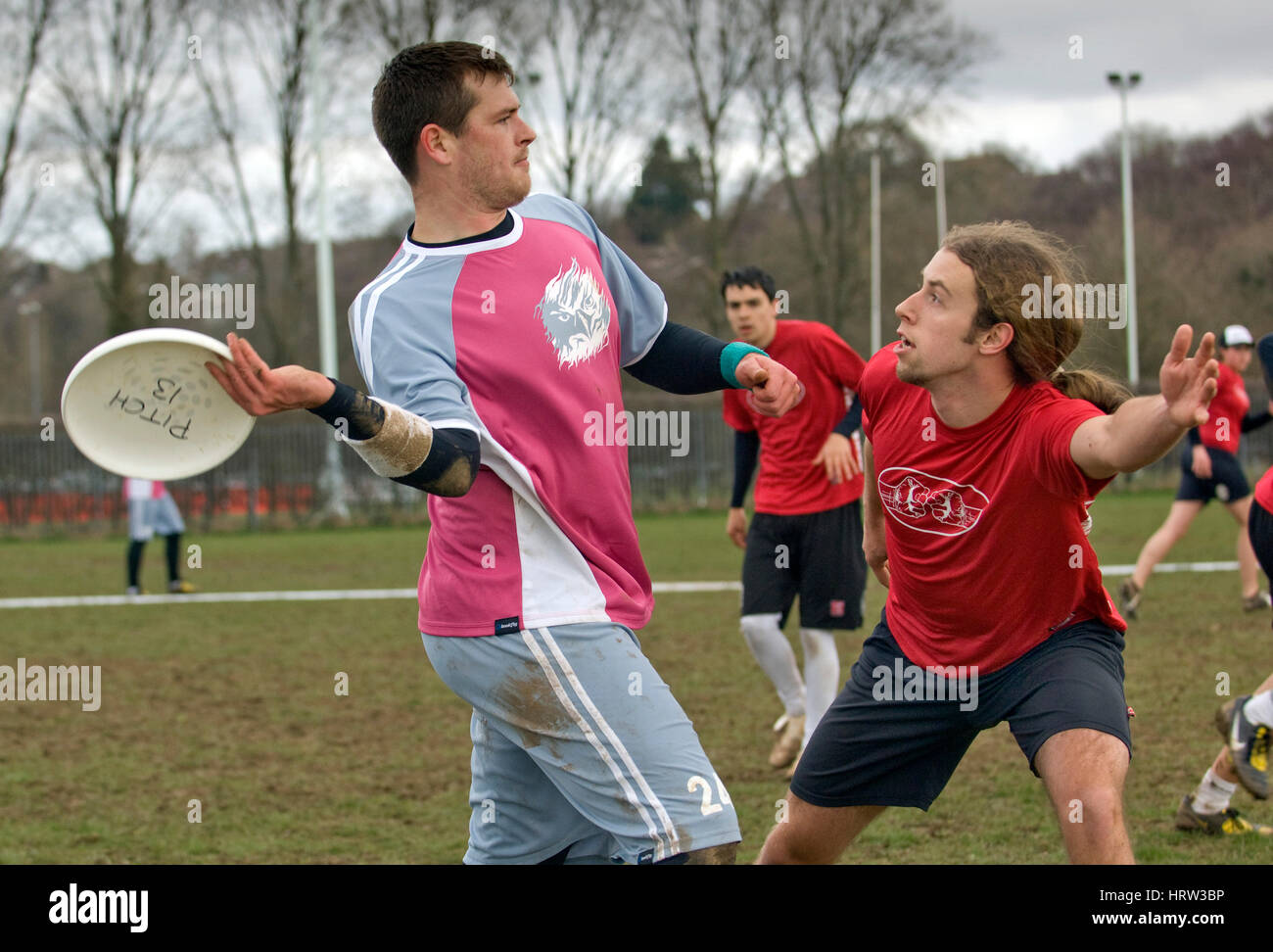 Frisbee team match Stock Photo - Alamy
