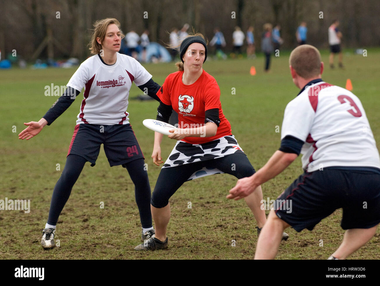 Frisbee team match Stock Photo - Alamy