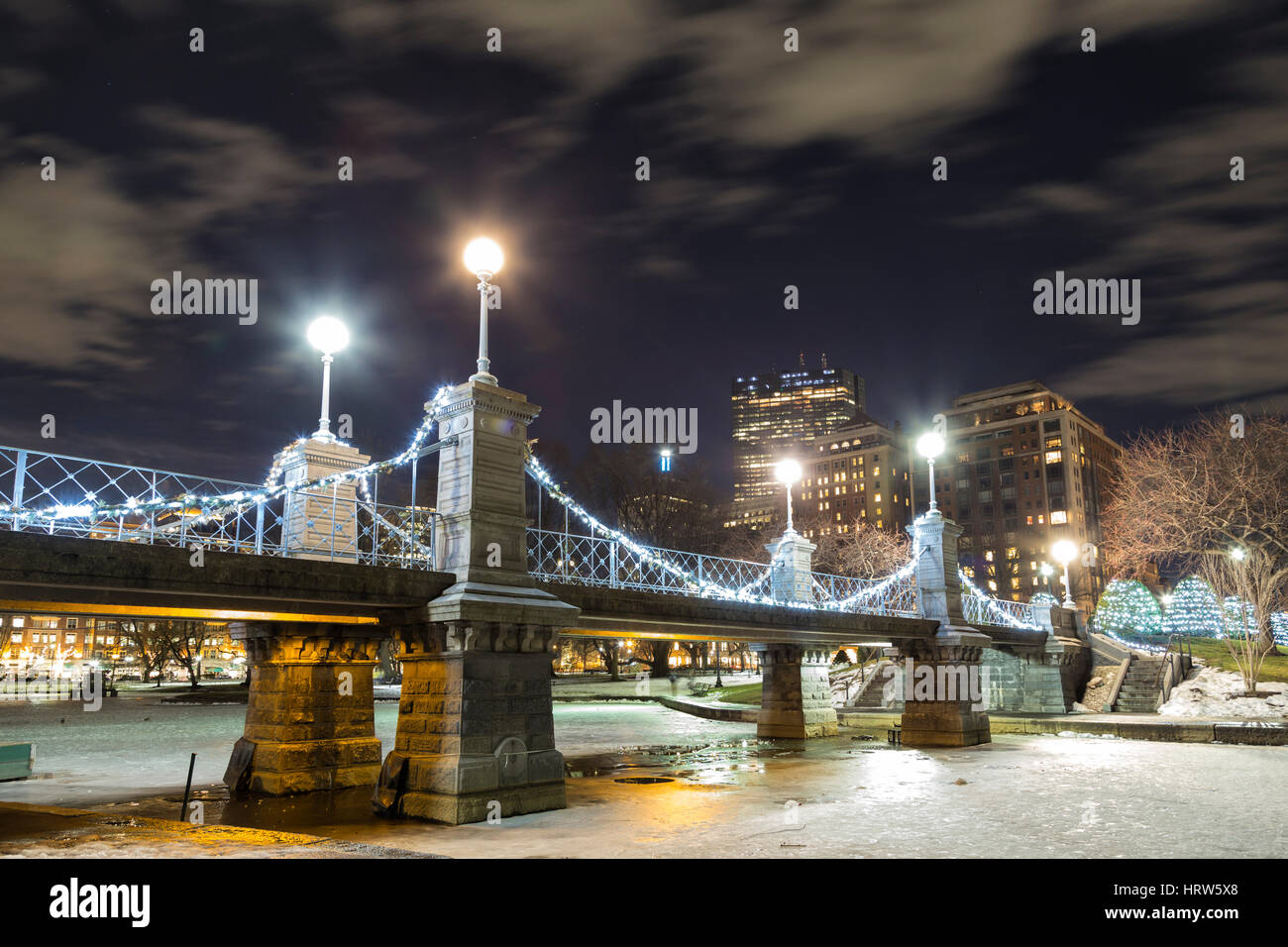 Common bridge hi-res stock photography and images - Alamy