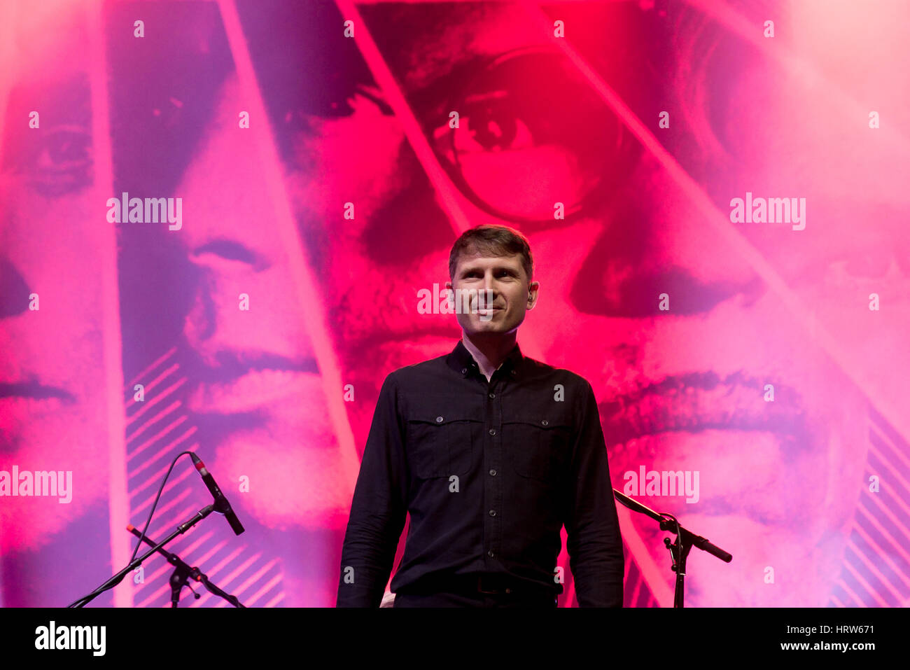 Ffs band hi-res stock photography and images - Alamy