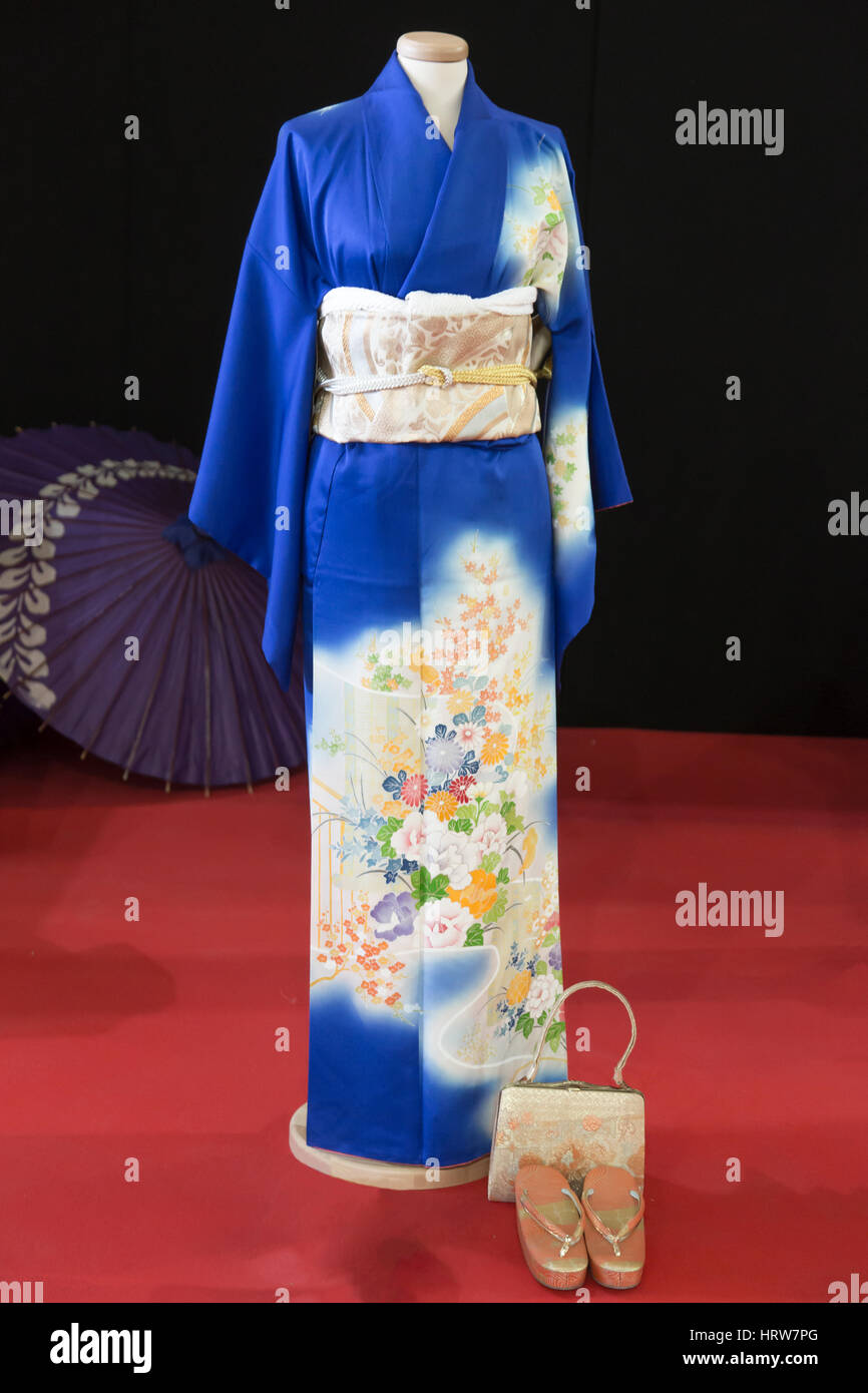 Japanese elegant informal Kimono named Komono Stock Photo - Alamy
