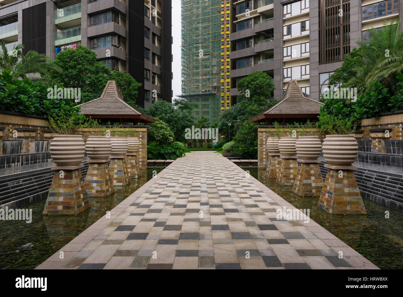 pathway in outdoor of a residential building Stock Photo - Alamy