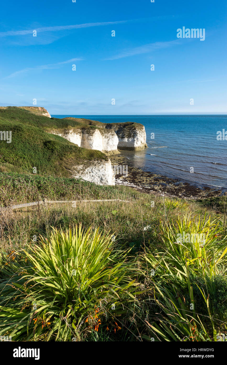 Beautiful dramatic cliffs hi-res stock photography and images - Alamy