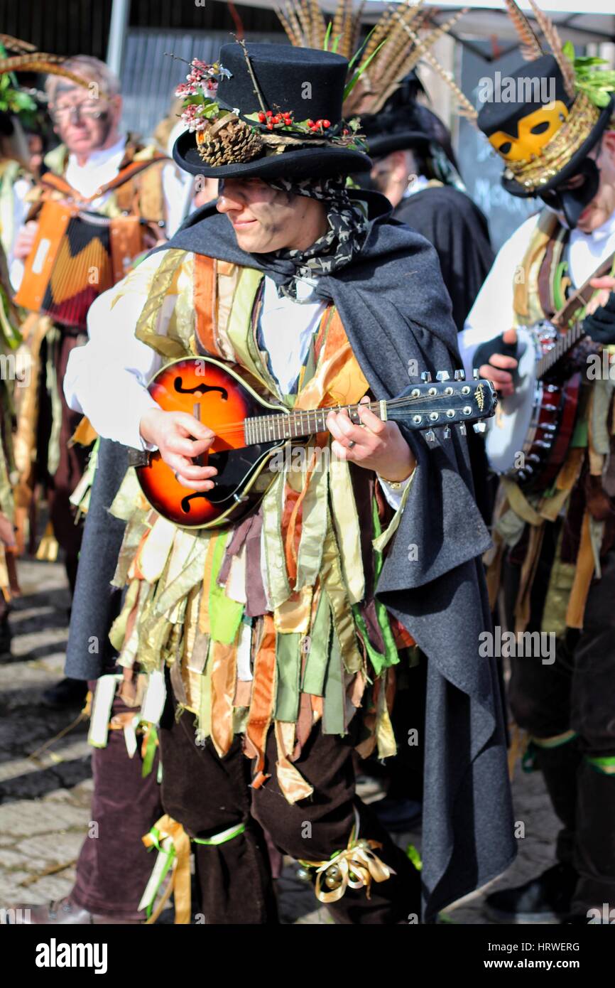 Morris dancing instruments hi-res stock photography and images - Alamy