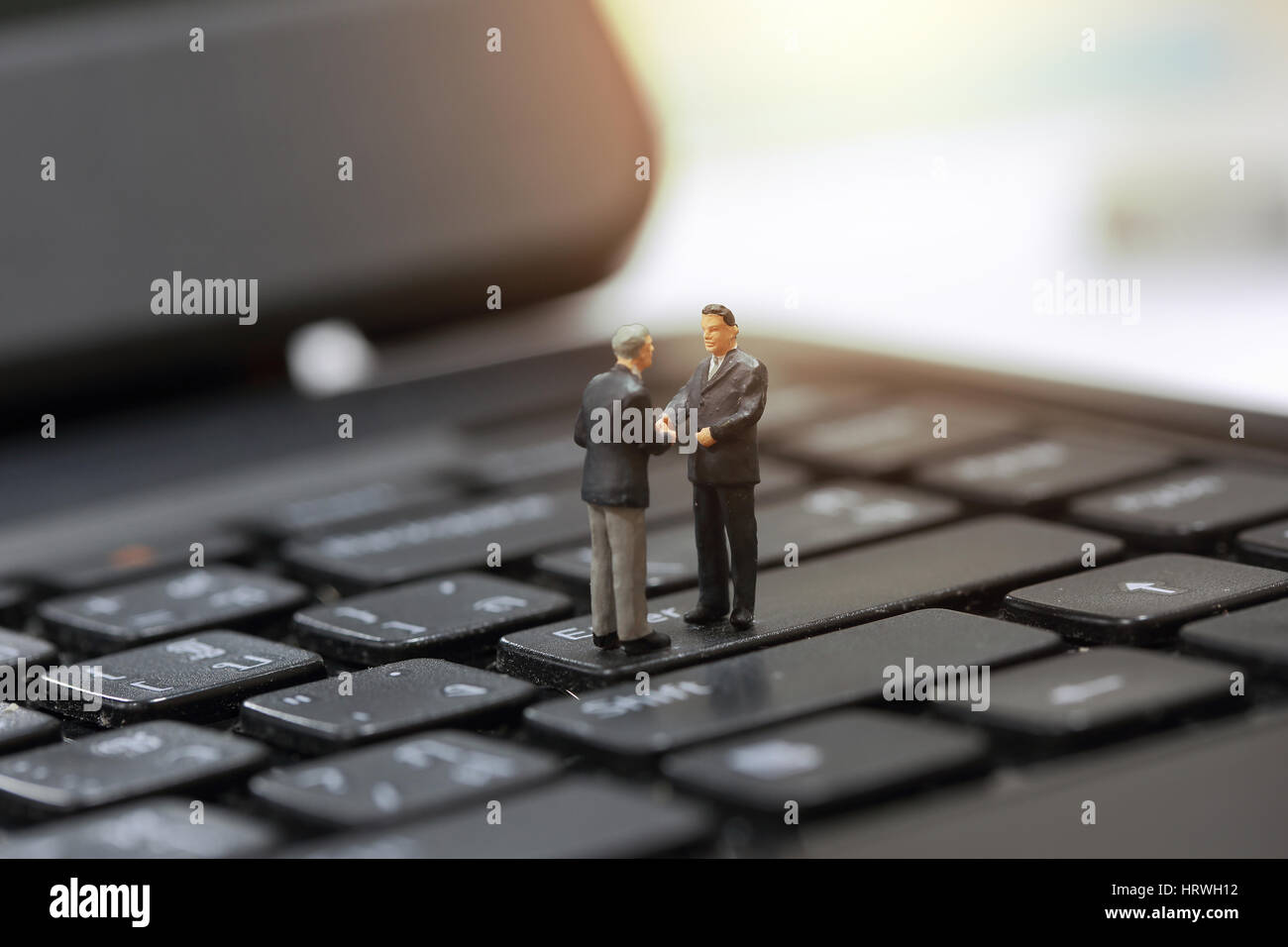 Technology agreement hi-res stock photography and images - Alamy