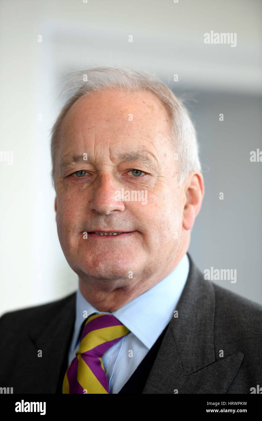 Neil hamilton hi-res stock photography and images - Alamy