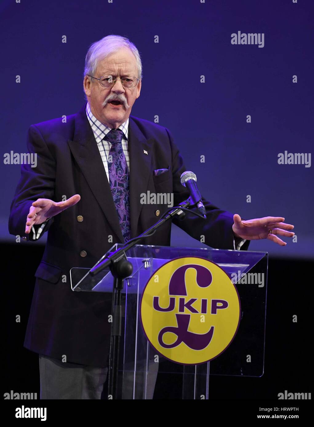 Roger helmer mep hi-res stock photography and images - Alamy