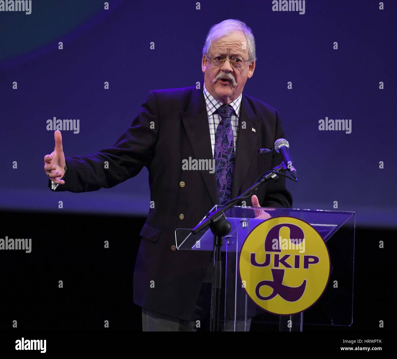 Roger helmer mep hi-res stock photography and images - Alamy