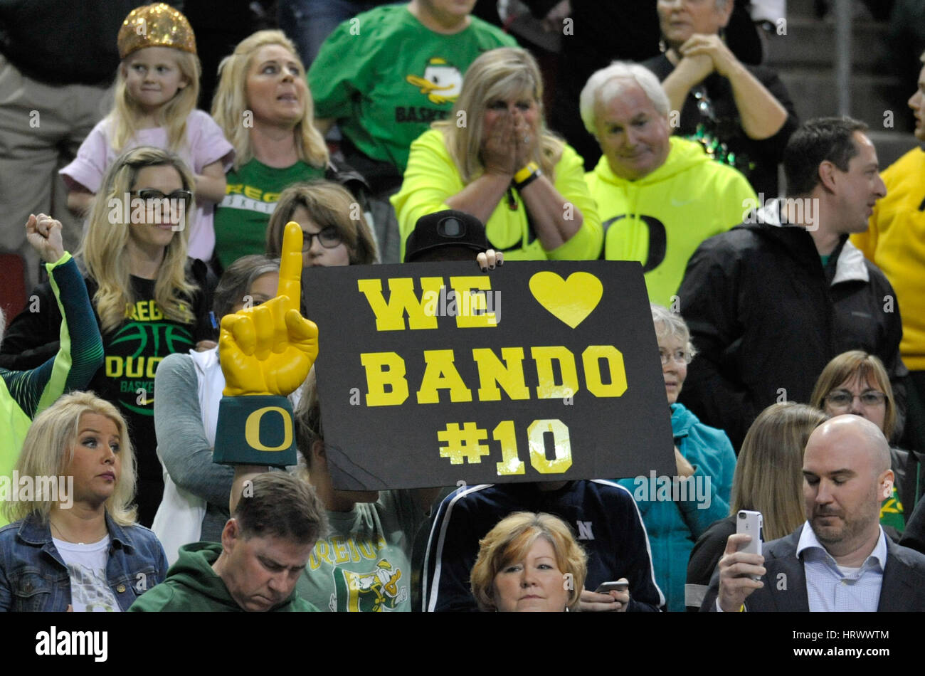 March 3, 2017: Oregon fans show their appreciation for Duck guard Lexi ...