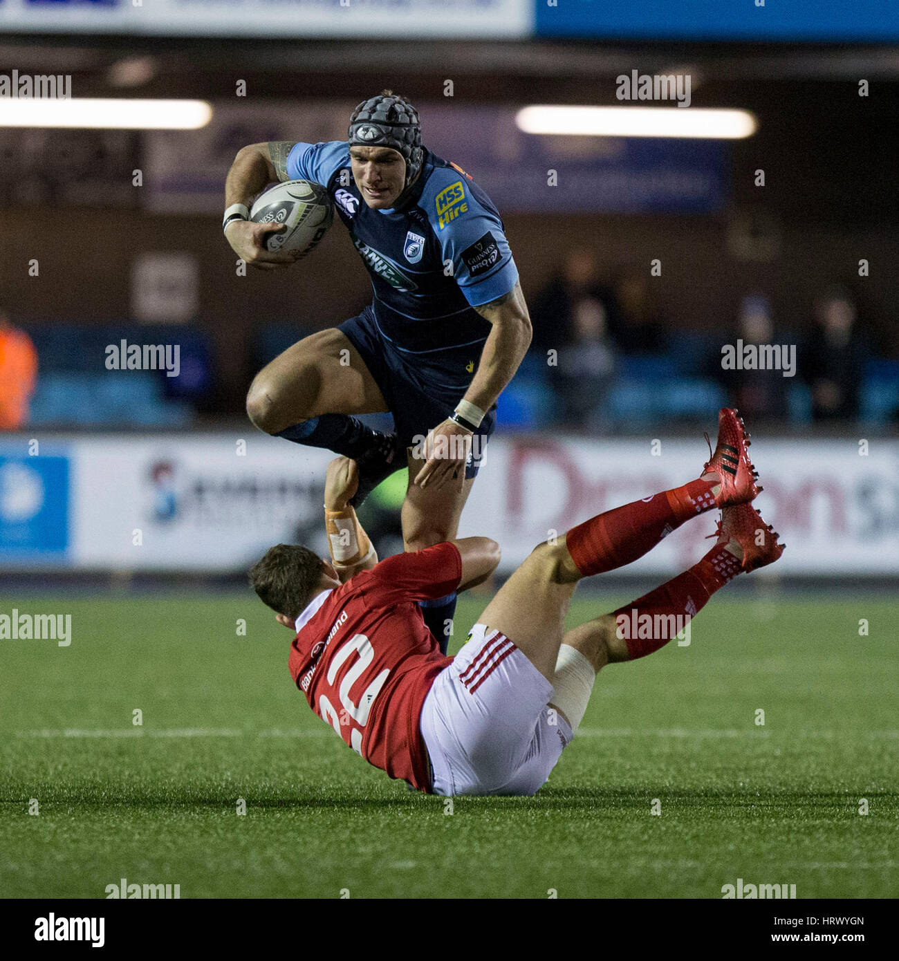 Tom hawkins mark hi-res stock photography and images - Alamy