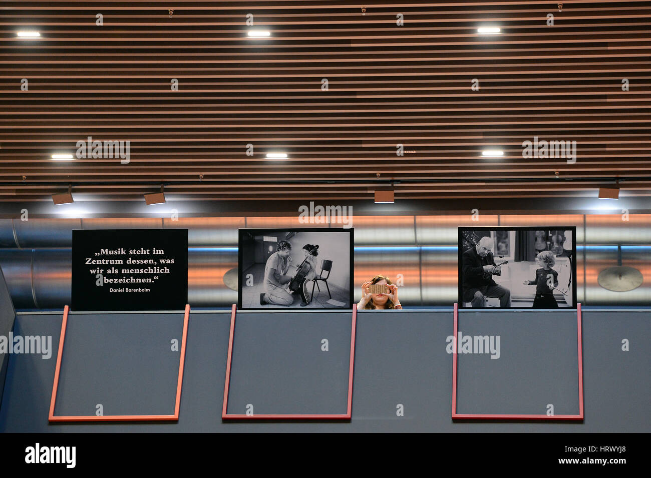 Pierre boulez concert hall hi-res stock photography and images - Alamy