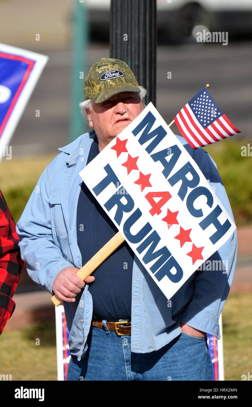 Trump Rally Supporters Stock Photo - Alamy