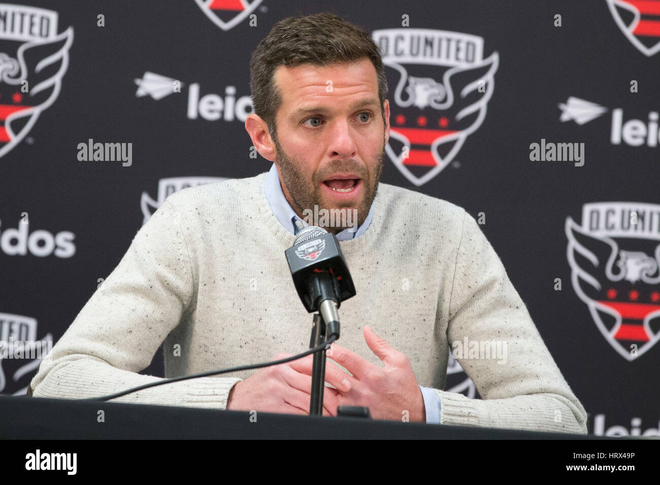 C 4 s hi-res stock photography and images - Alamy