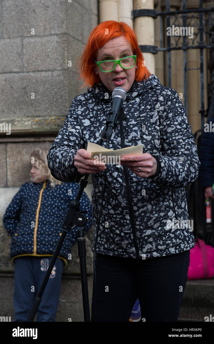 Amanda stuart hi-res stock photography and images - Alamy