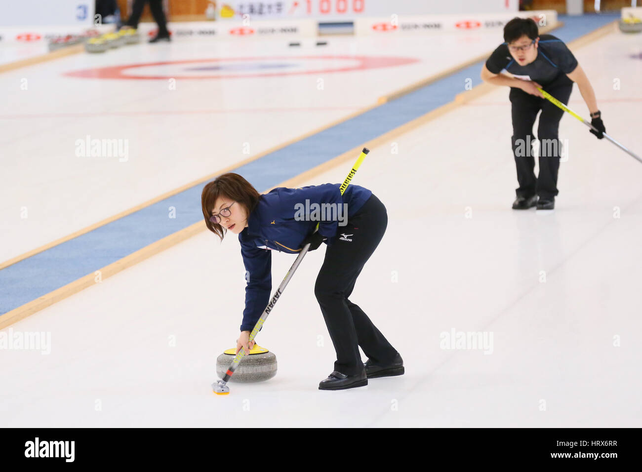 Advics Tokoro Curling Hall, Hokkaido, Japan. 4th Mar, 2017. (L to R) Ayumi Ogasawara, Shinya Abe ...