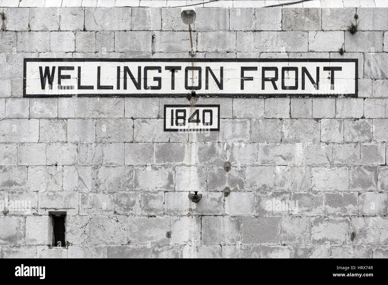 Wellington road sign hi-res stock photography and images - Alamy