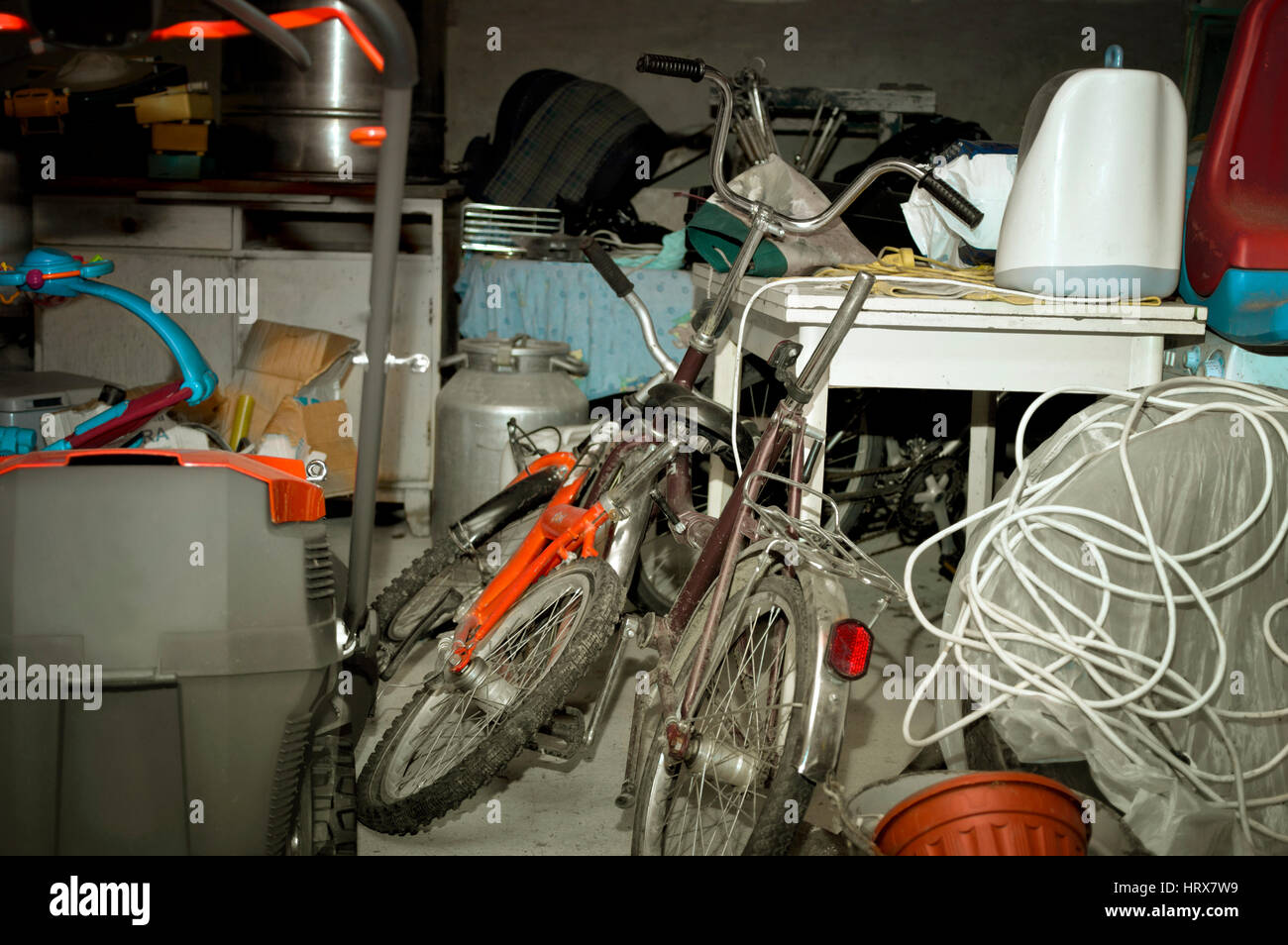 Messy condition hi-res stock photography and images - Alamy