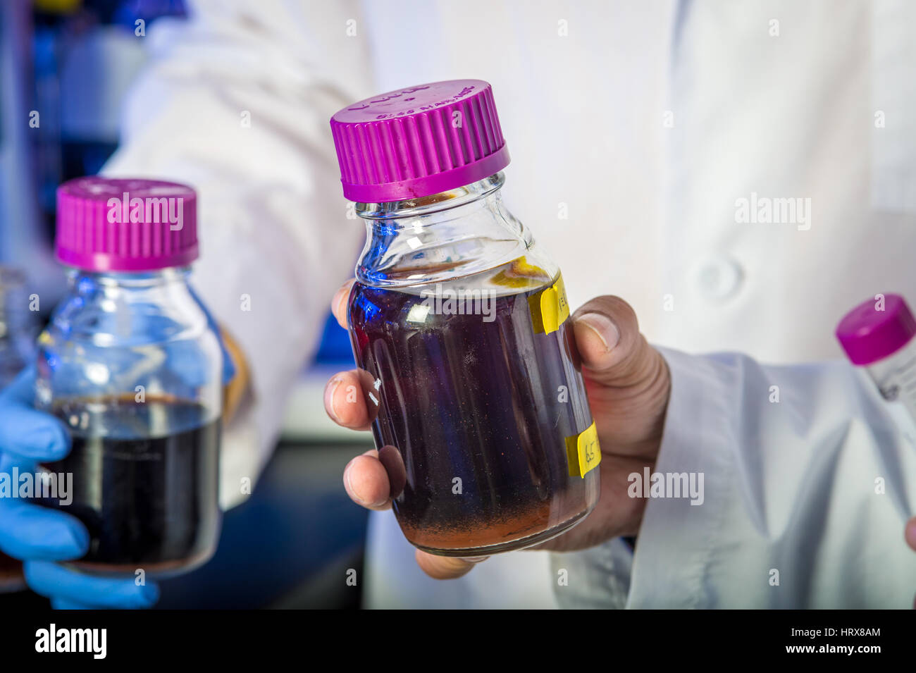 Purple liquid hi-res stock photography and images - Alamy
