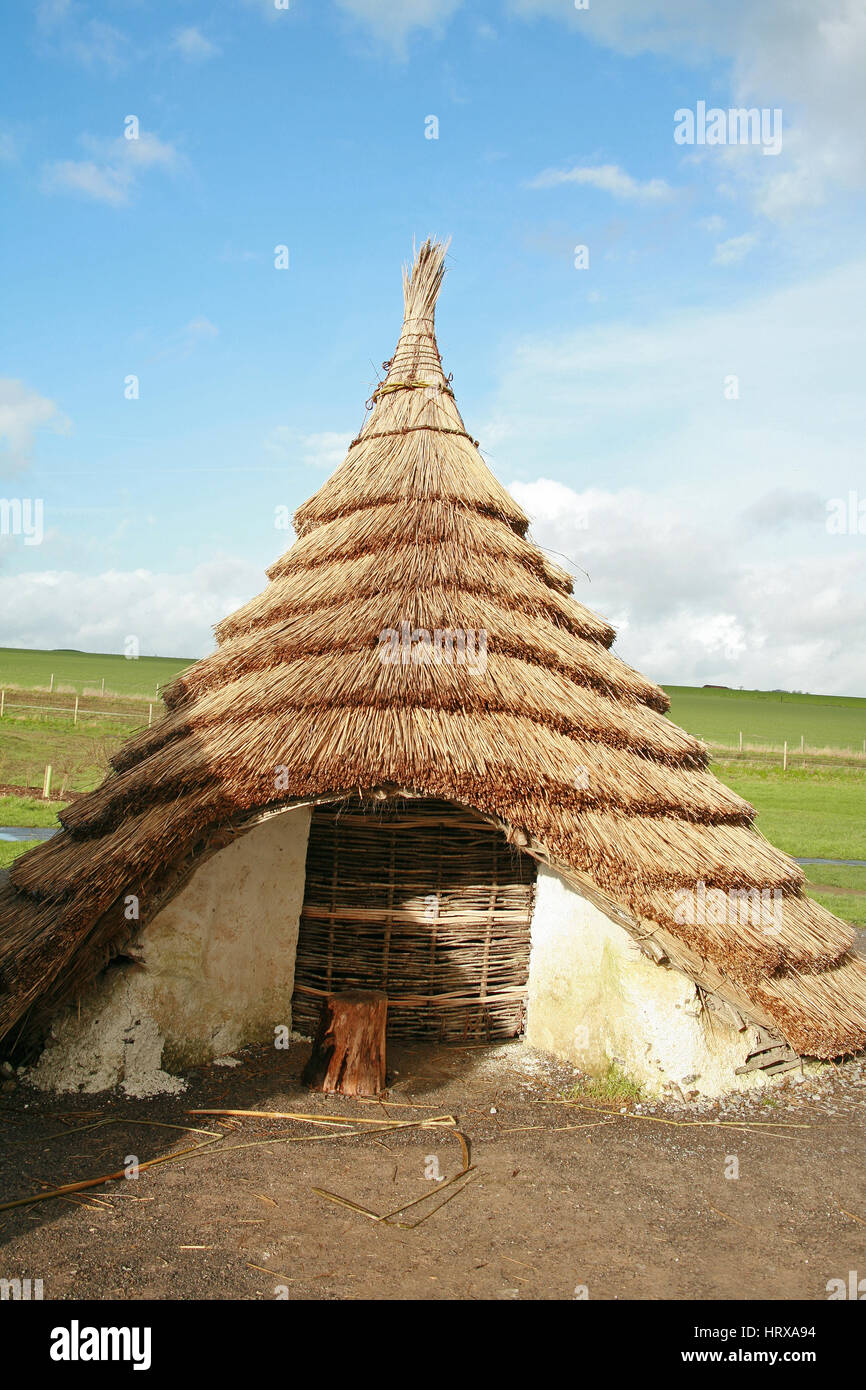 Neolithic Huts, Stonehenge, Wiltshire, UK Stock Photo - Alamy