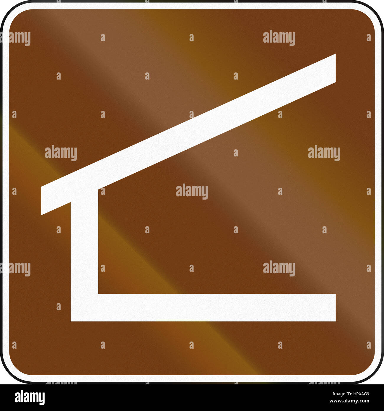 United States MUTCD guide road sign - Trail Shelter Stock Photo - Alamy
