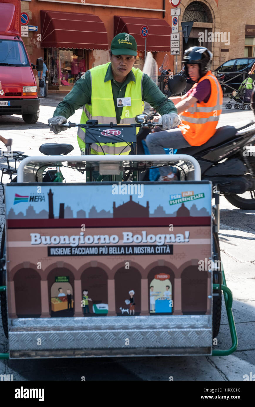 Roadsweepers High Resolution Stock Photography and Images - Alamy