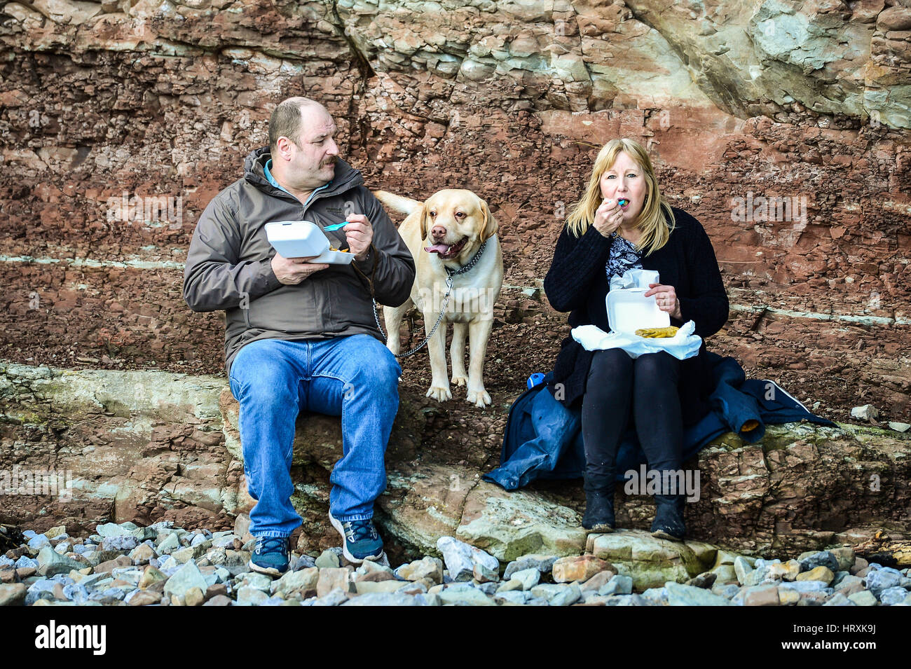 Barry island fish and chips hi-res stock photography and images - Alamy