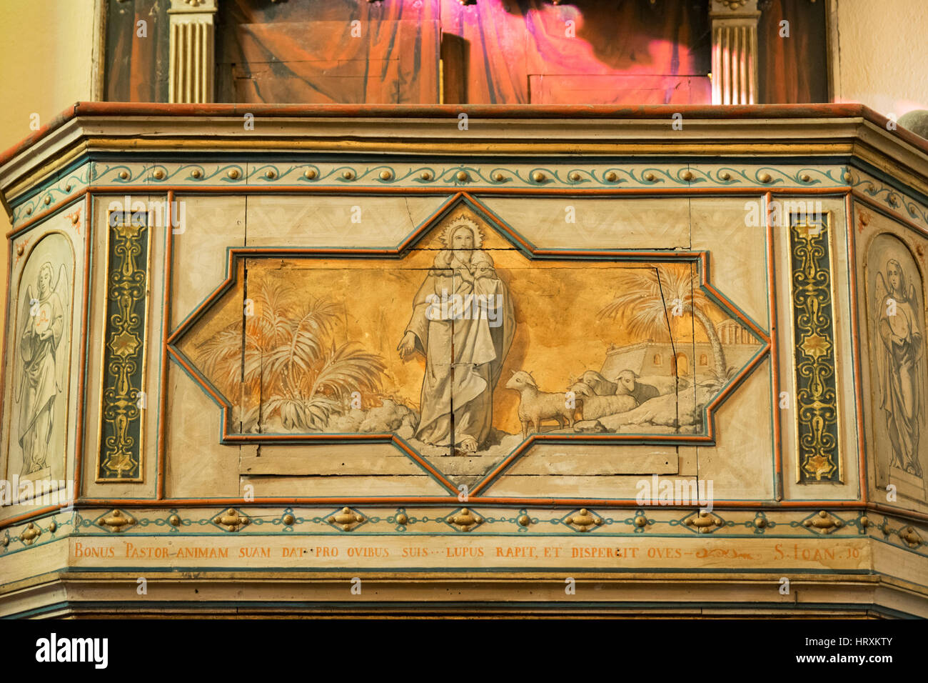 Ornate wooden pulpit hi-res stock photography and images - Alamy