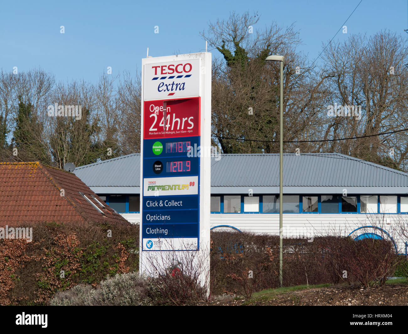 Tesco Petrol Pump High Resolution Stock Photography and Images - Alamy
