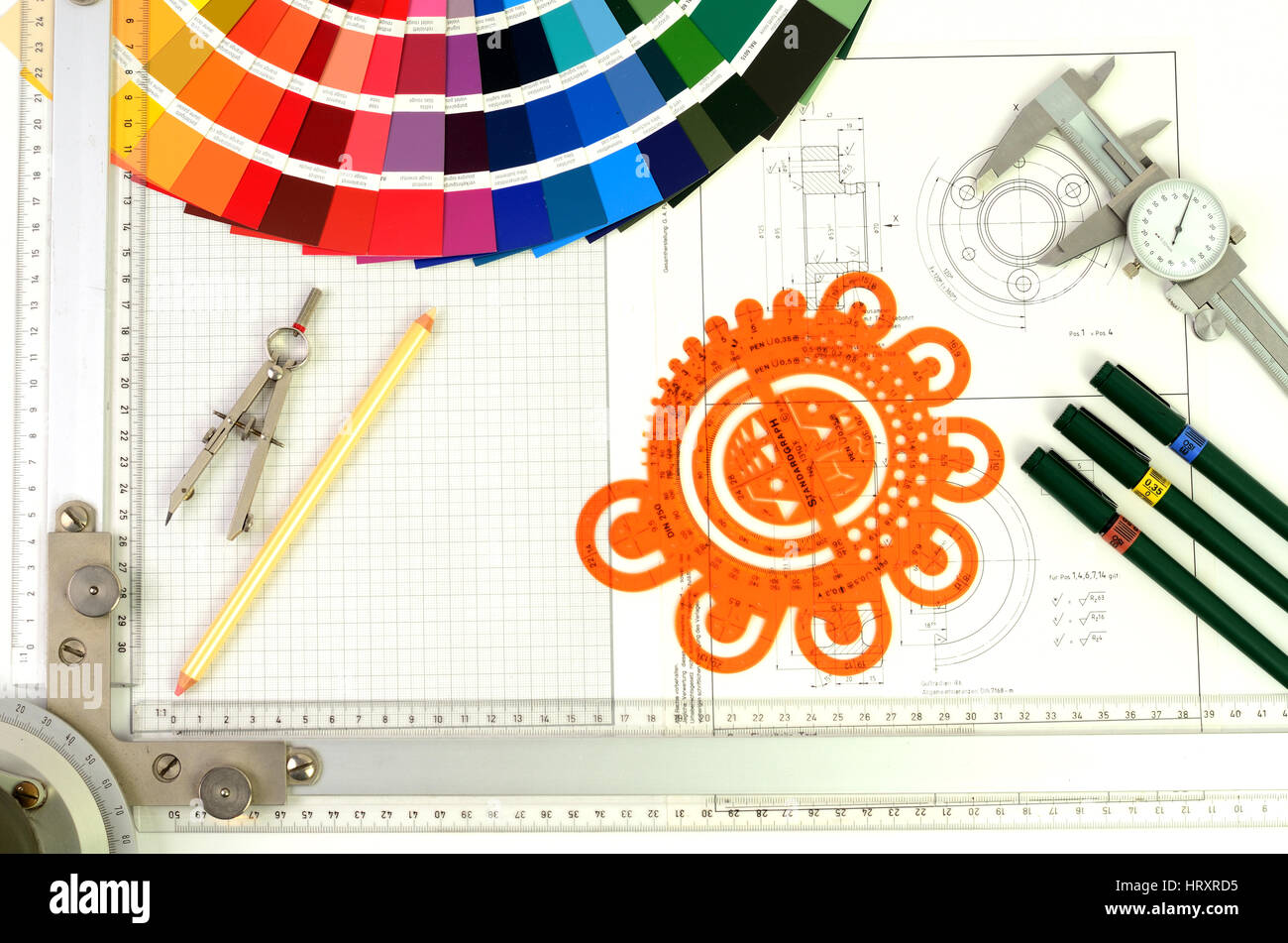 Drawing board hi-res stock photography and images - Alamy