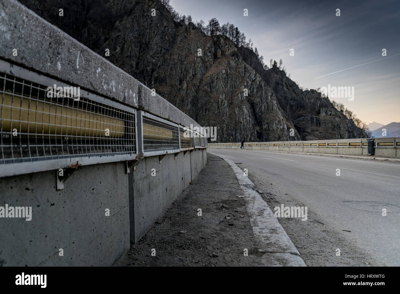 Road barrier railing hi-res stock photography and images - Alamy