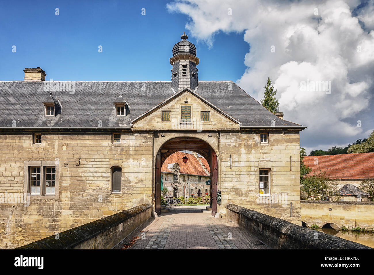 Holland valkenburg castle netherlands hi-res stock photography and ...