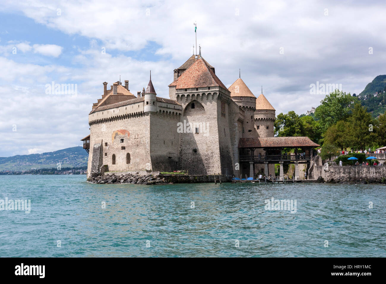 Chillon castle on lake geneva hi-res stock photography and images - Alamy