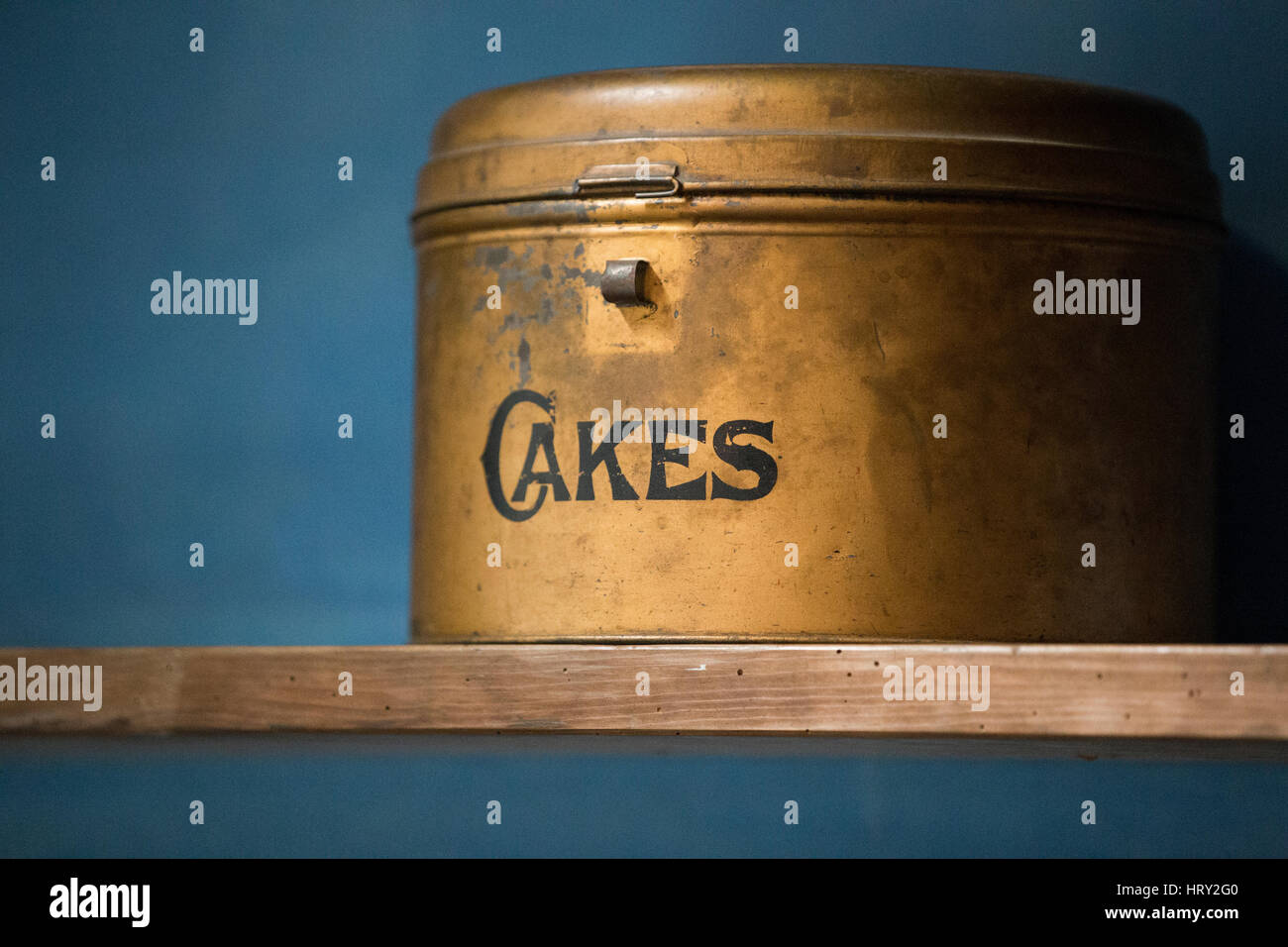 Victorian cake hi-res stock photography and images - Alamy