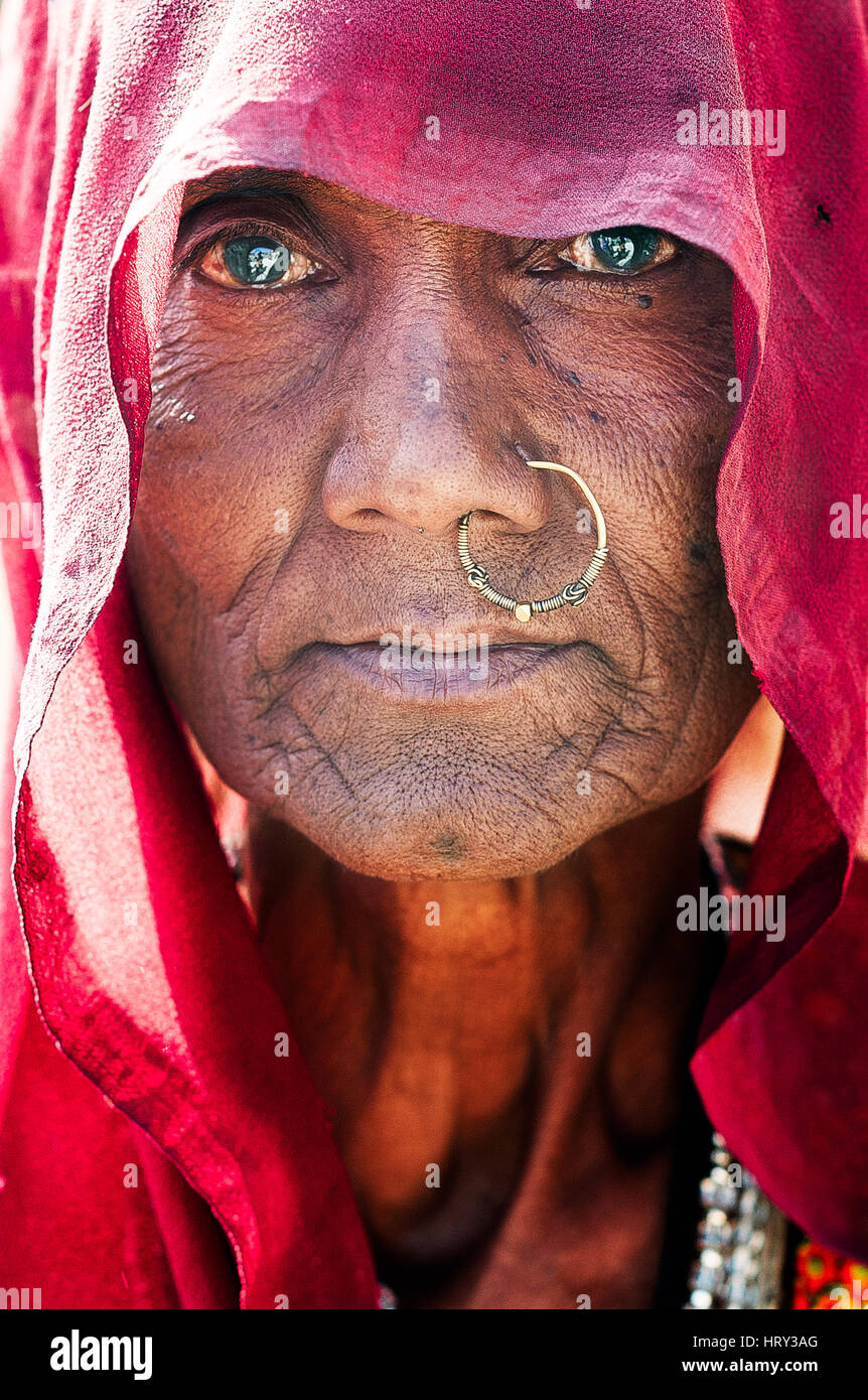 Portrait of a elder Bhil woman at Baneshwar Mela Stock Photo - Alamy
