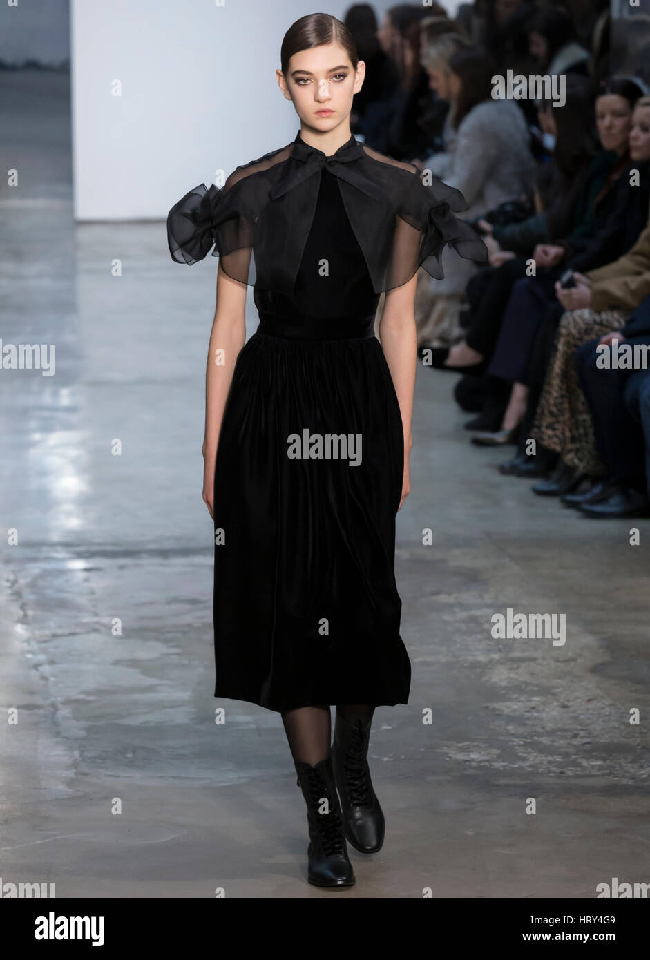 Julia ratner hi-res stock photography and images - Alamy