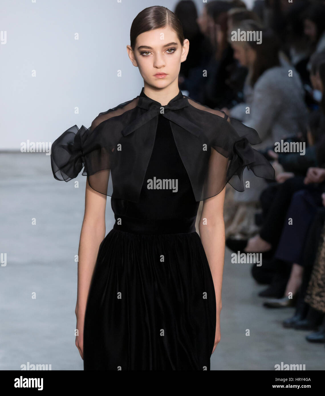 Julia ratner hi-res stock photography and images - Alamy