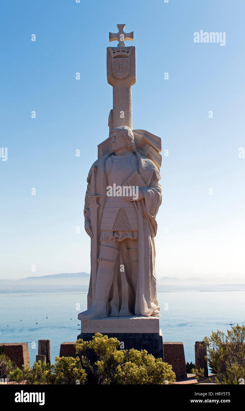 Juan cabrillo statue hi-res stock photography and images - Alamy