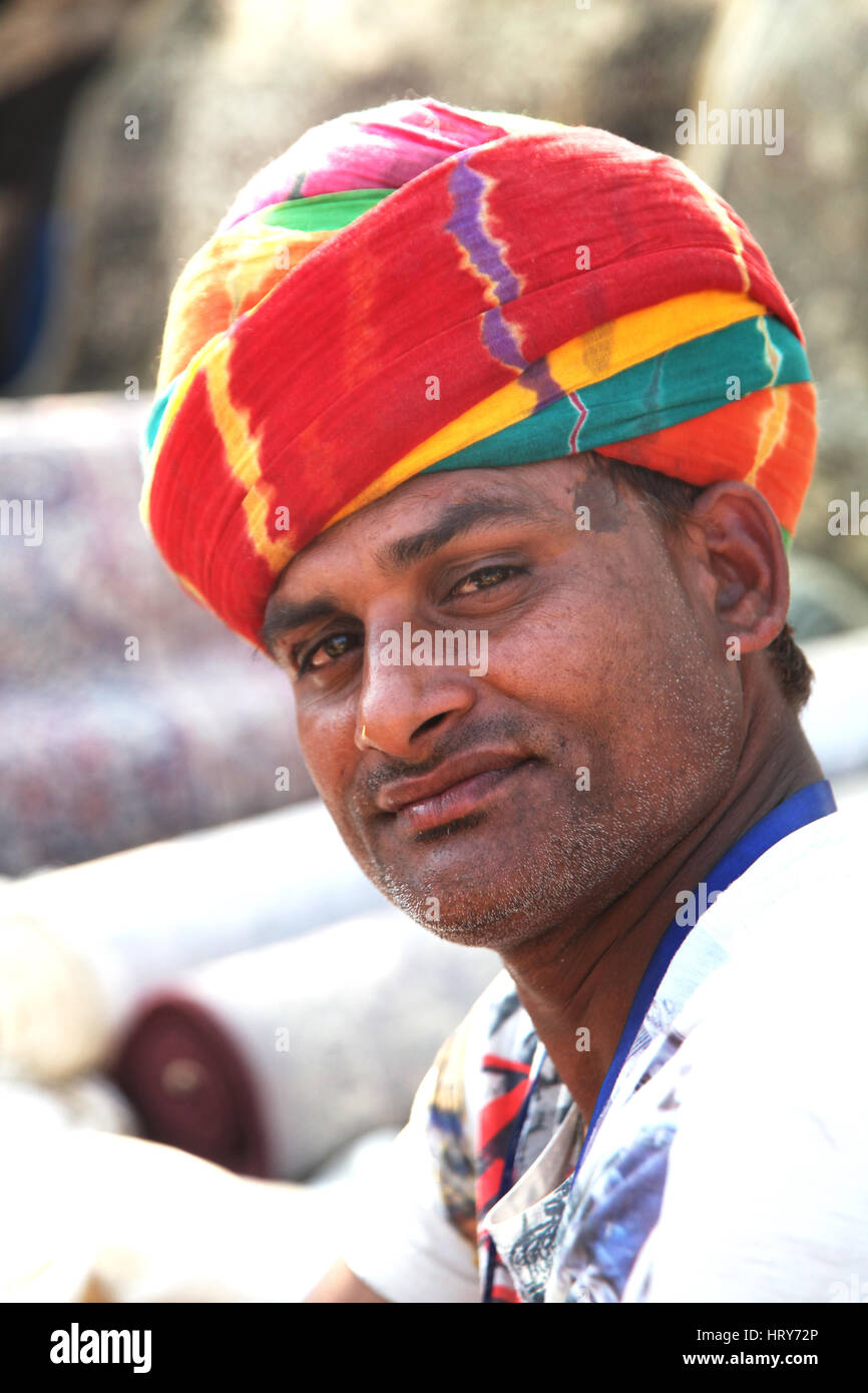 Man with Brightly coloured turban (Traditional Cap), Rajasthan, India ...