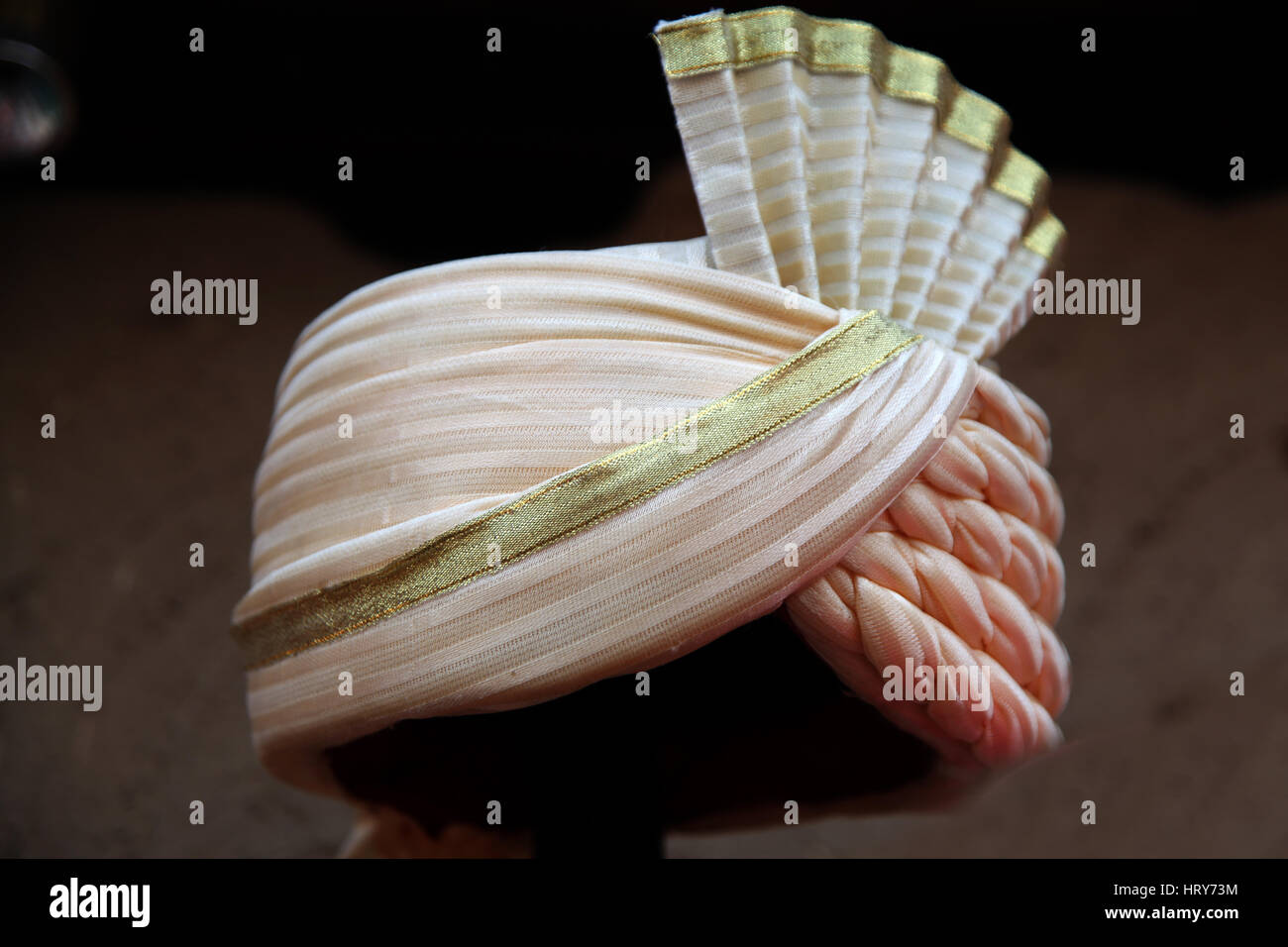 Brightly coloured turban (Rajasthani Traditional Cap), Rajasthan, India ...