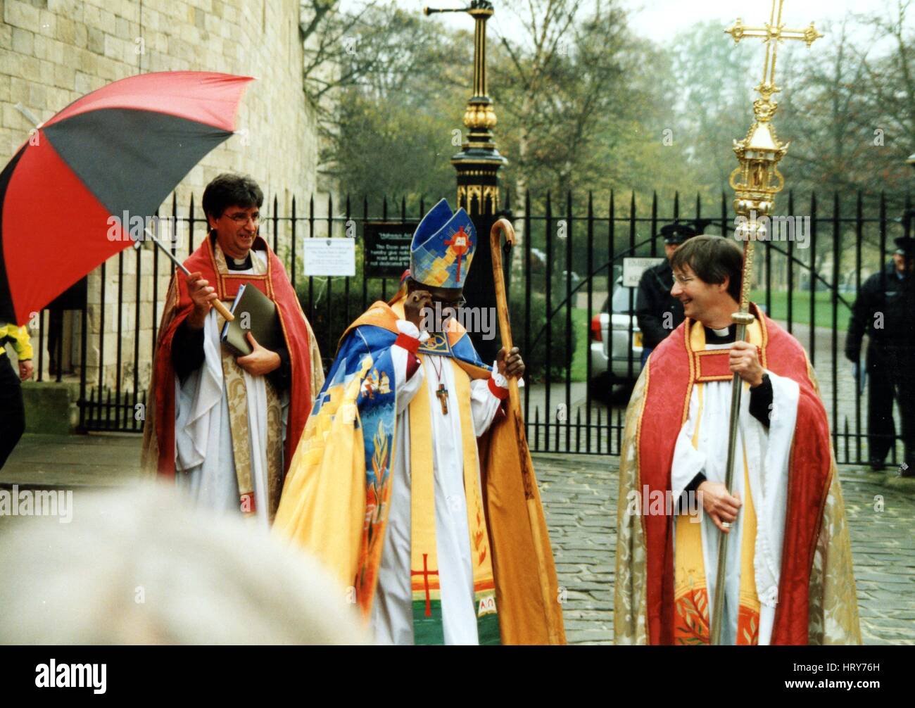 2005 dr john sentamu hi-res stock photography and images - Alamy