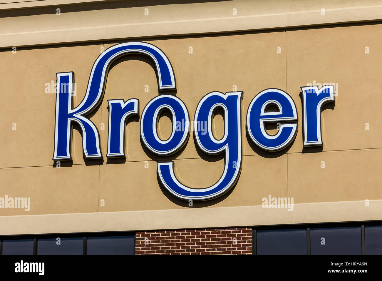 Walmart pharmacy hi-res stock photography and images - Alamy