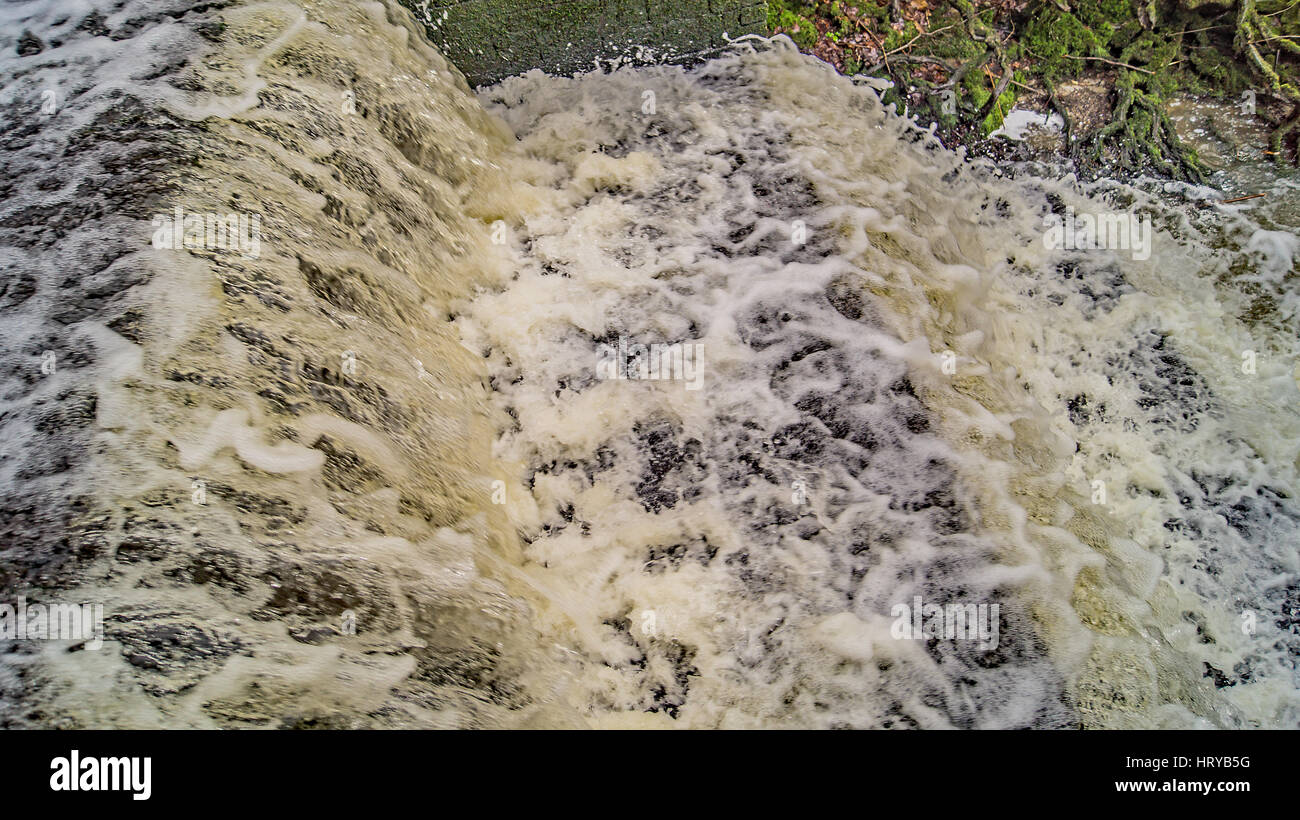 Overflow lake hi-res stock photography and images - Alamy